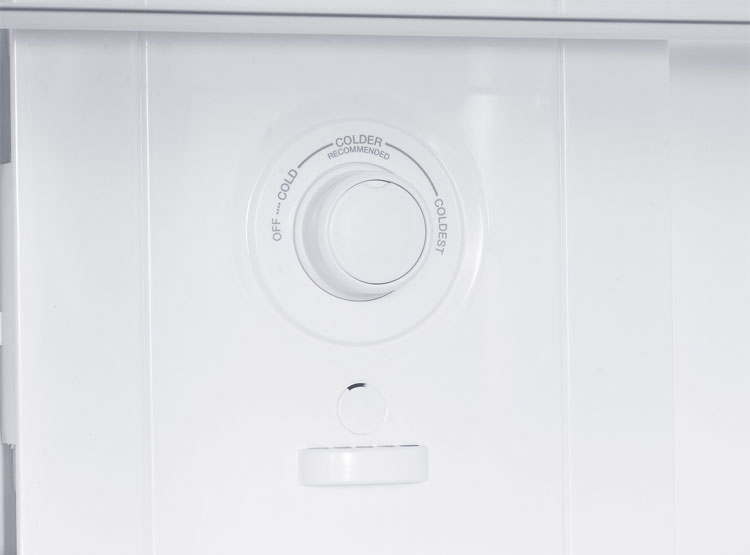 REFRIGERADOR WINIA TOP FREEZER NO FROST 251 L FRT-270
