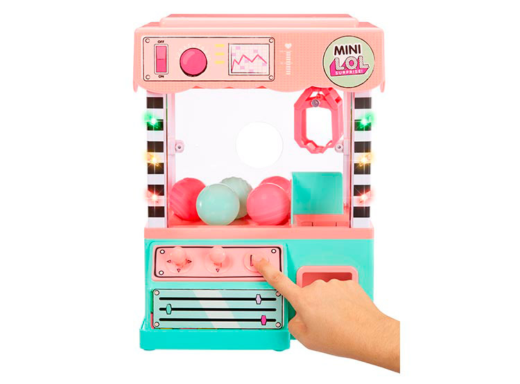 SET DE JUEGO L.O.L SURPRISE MINIS CLAW MACHINE