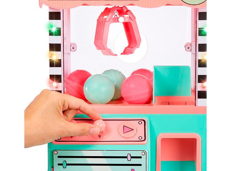 SET DE JUEGO L.O.L SURPRISE MINIS CLAW MACHINE