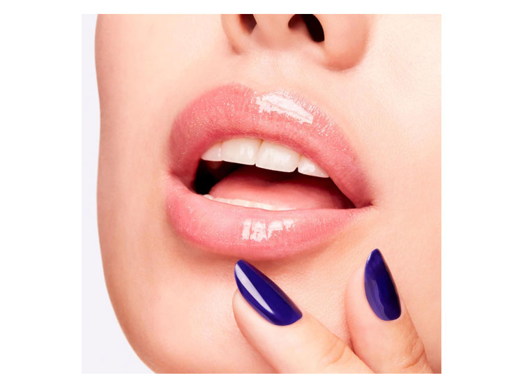 Ripley - LABIAL LIP GLASS M.A.C X WAKANDA FOREVER