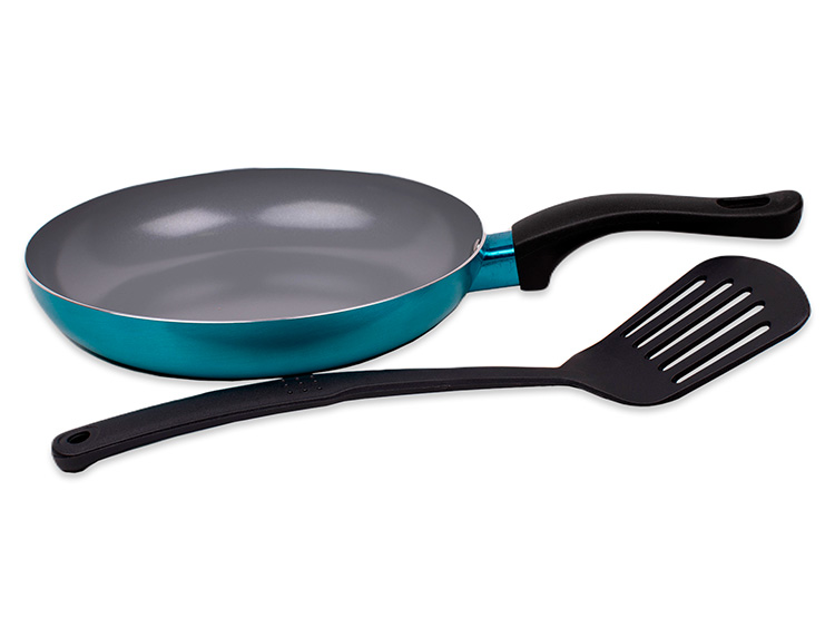 Ripley - SET DORAL DUO SARTEN TURQUESA 22CM + ESPATULA