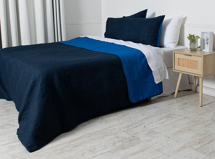 QUILT MASHINI BICOLOR AZUL AZULINO KING